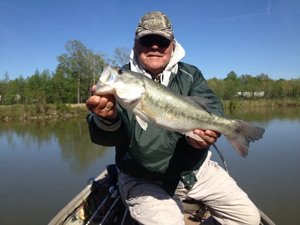 It’s Top Water Time in the South – Mid-South Hunting & Fishing News